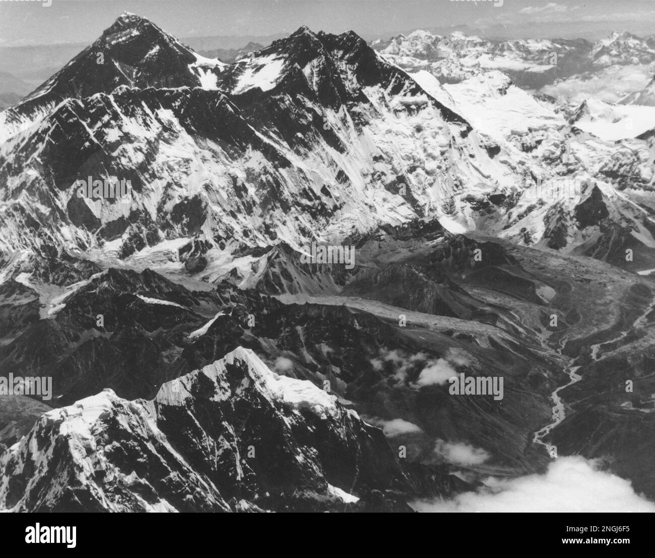 This is a panoramic view of the Everest Massif taken by the Indian Air ...
