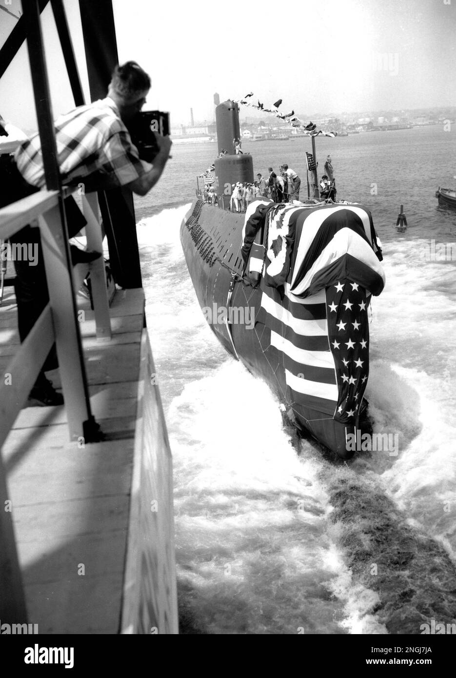 The atomic-powered submarine Seawolf hits the water as it is launched ...