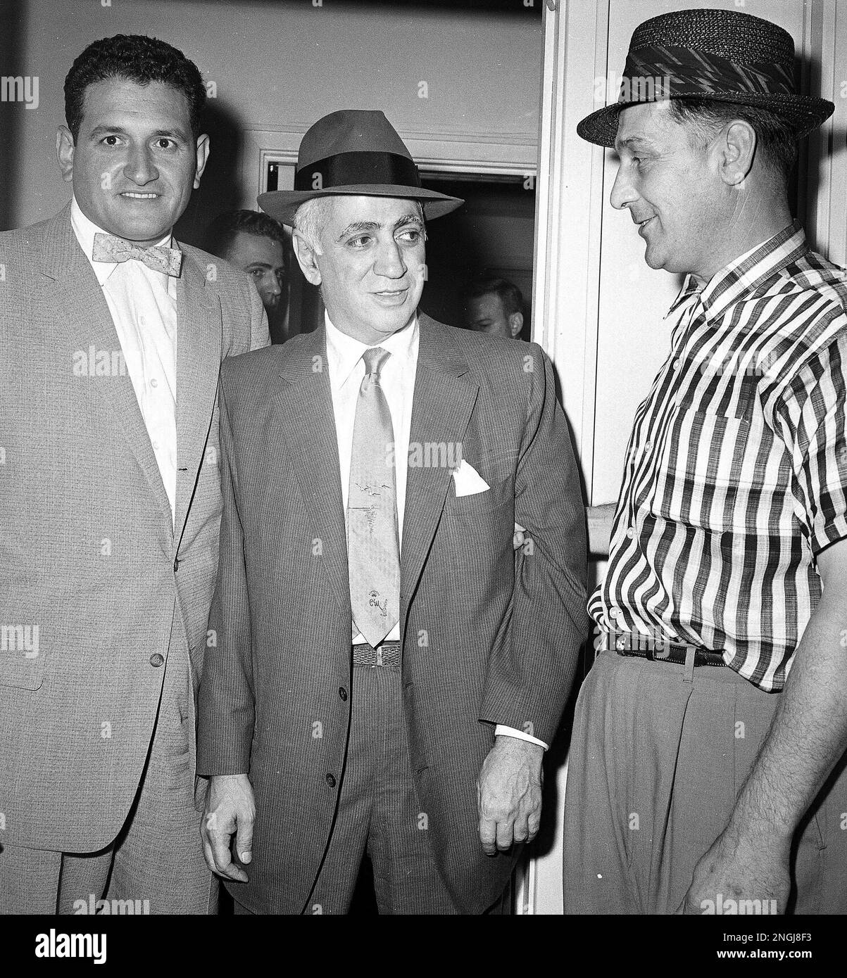 Frankie Carbo, 54, alleged underworld boxing king and a fugitive from ...