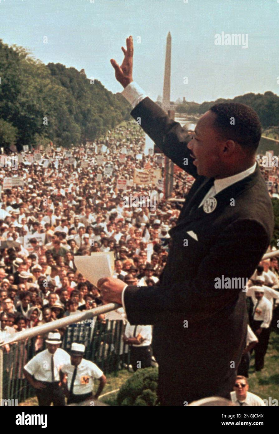 The Rev. Martin Luther King Jr. acknowledges the crowd at the Lincoln ...