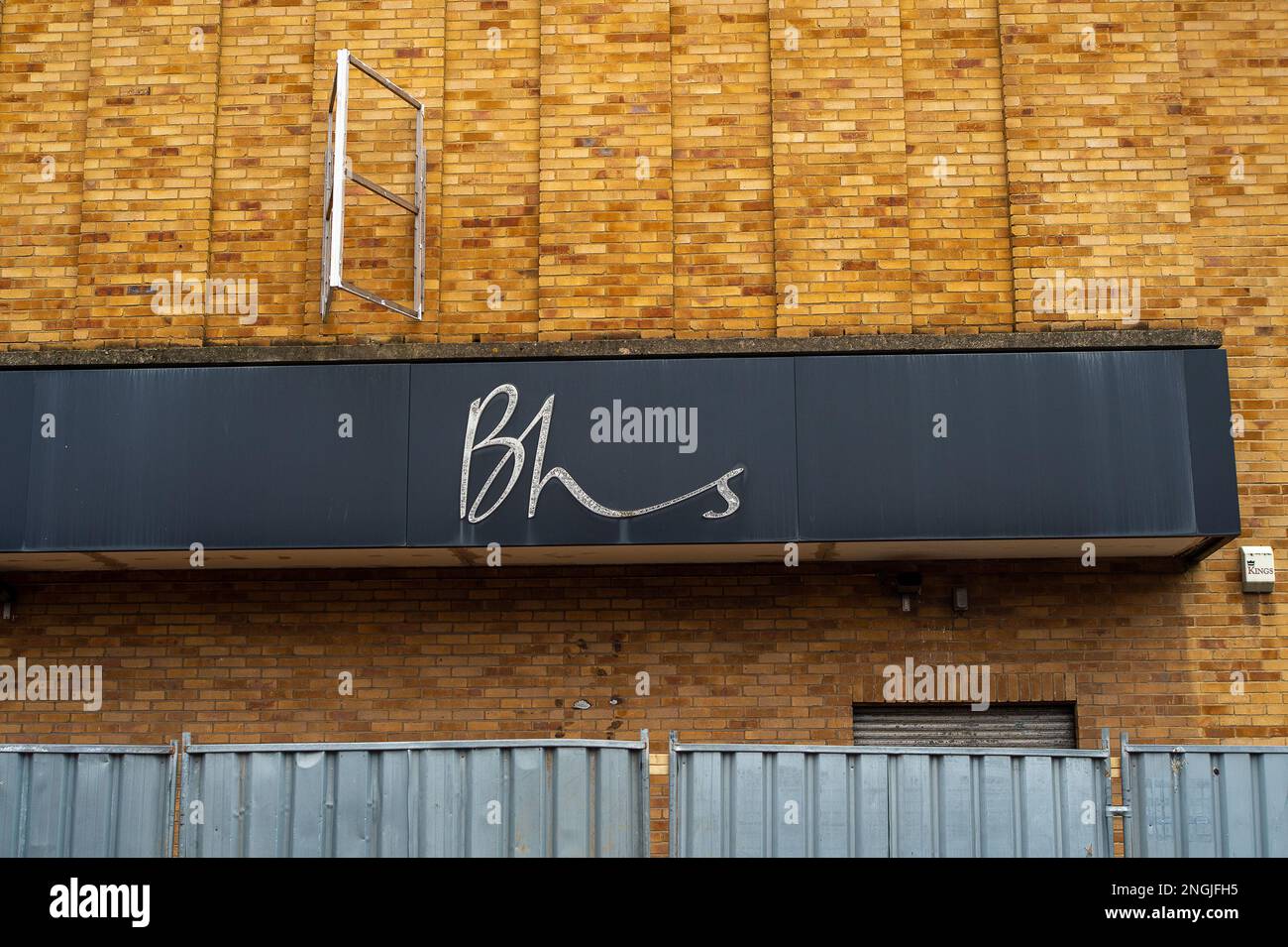 Slough, Berkshire, UK. 17th February, 2023. The large former BHS store ...