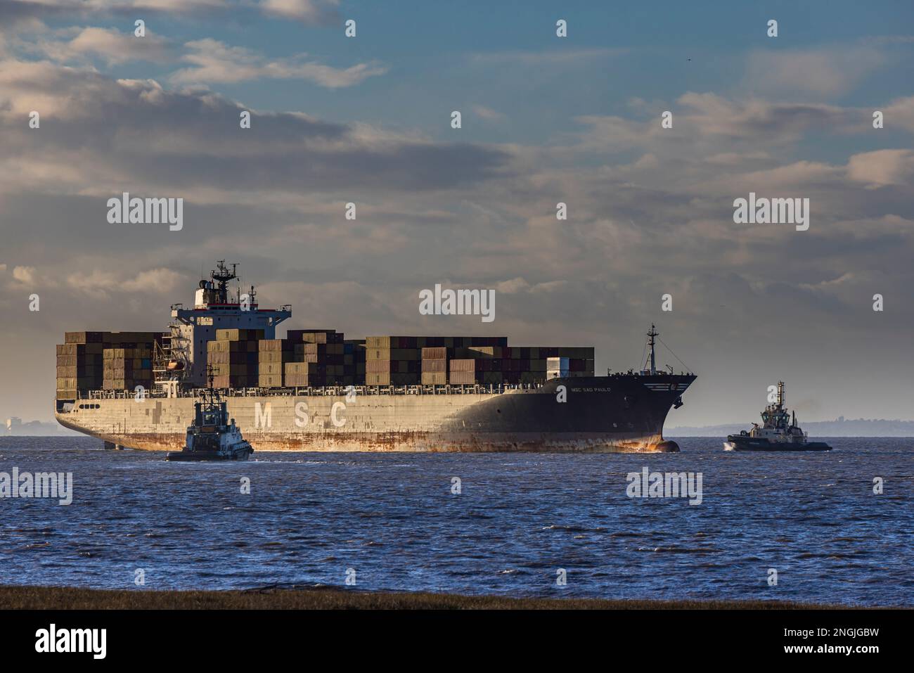 Container vessel MSC SAO Paulo heading for port Stock Photo - Alamy Container vessel MSC SAO Paulo heading for port Stock Photo - Alamy