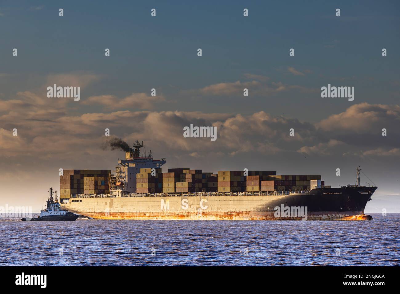 Container vessel MSC SAO Paulo heading for port Stock Photo - Alamy Container vessel MSC SAO Paulo heading for port Stock Photo - Alamy