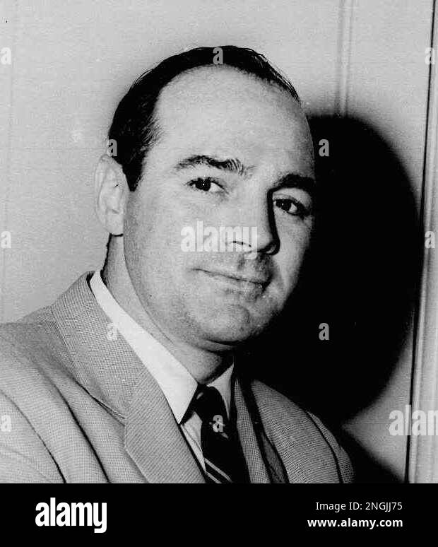 Francis ``Franny'' Murray, shown in this 1951 photo, an all-American in ...