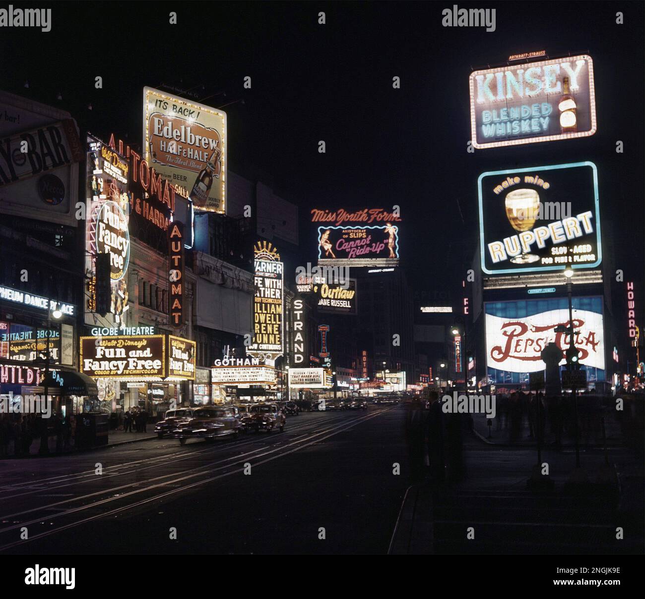 Signs, billboards and theater marquees light up New York's Times Square ...