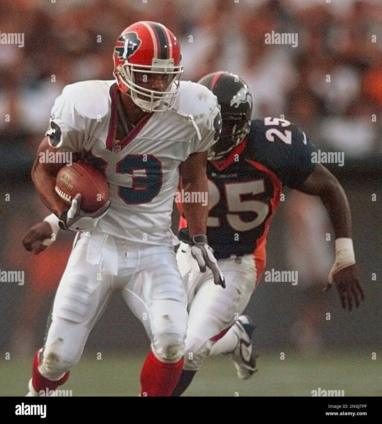 Buffalo Bills wide receiver Andre Reed looks for yardage after pulling ...