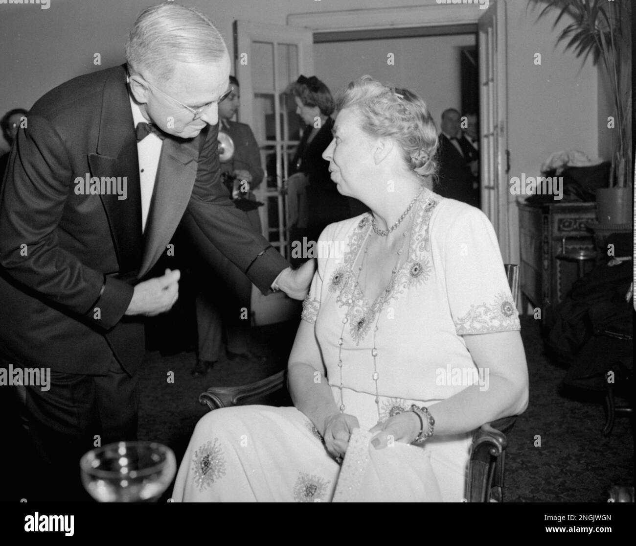 Harry S. Truman, Vice President-elect, left, talks with Eleanor ...