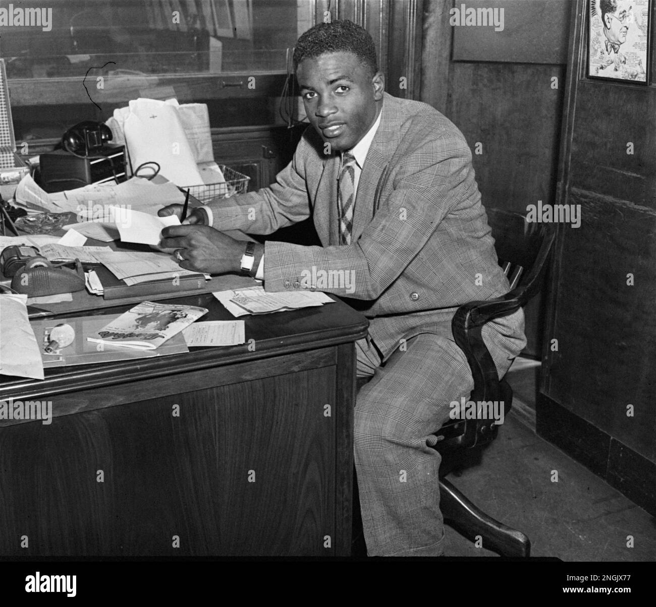 Jackie Robinson, first African American to ever be admitted into the ...