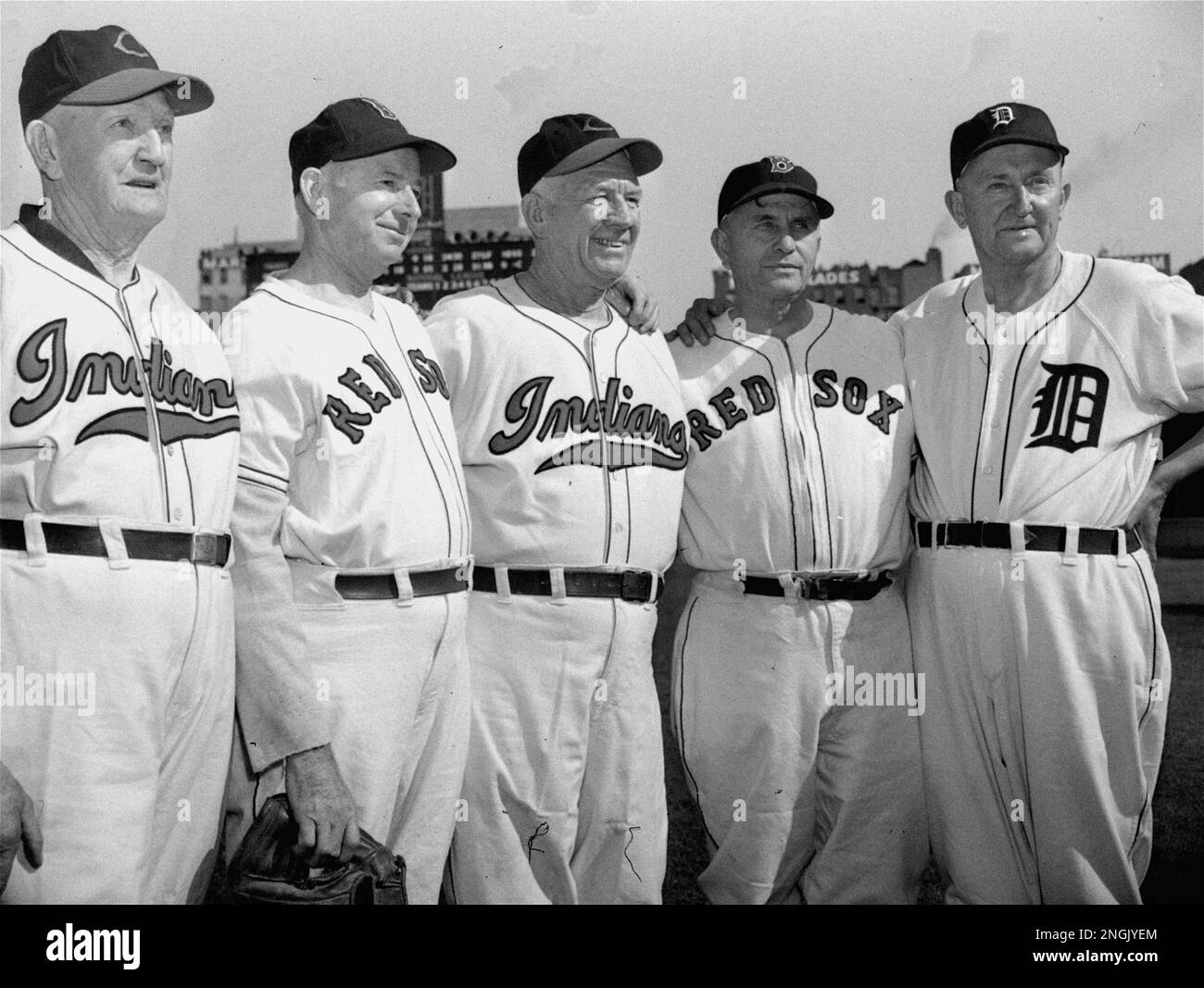 Five Hall of Famer's crowded into one picture at the Old Timers game at ...
