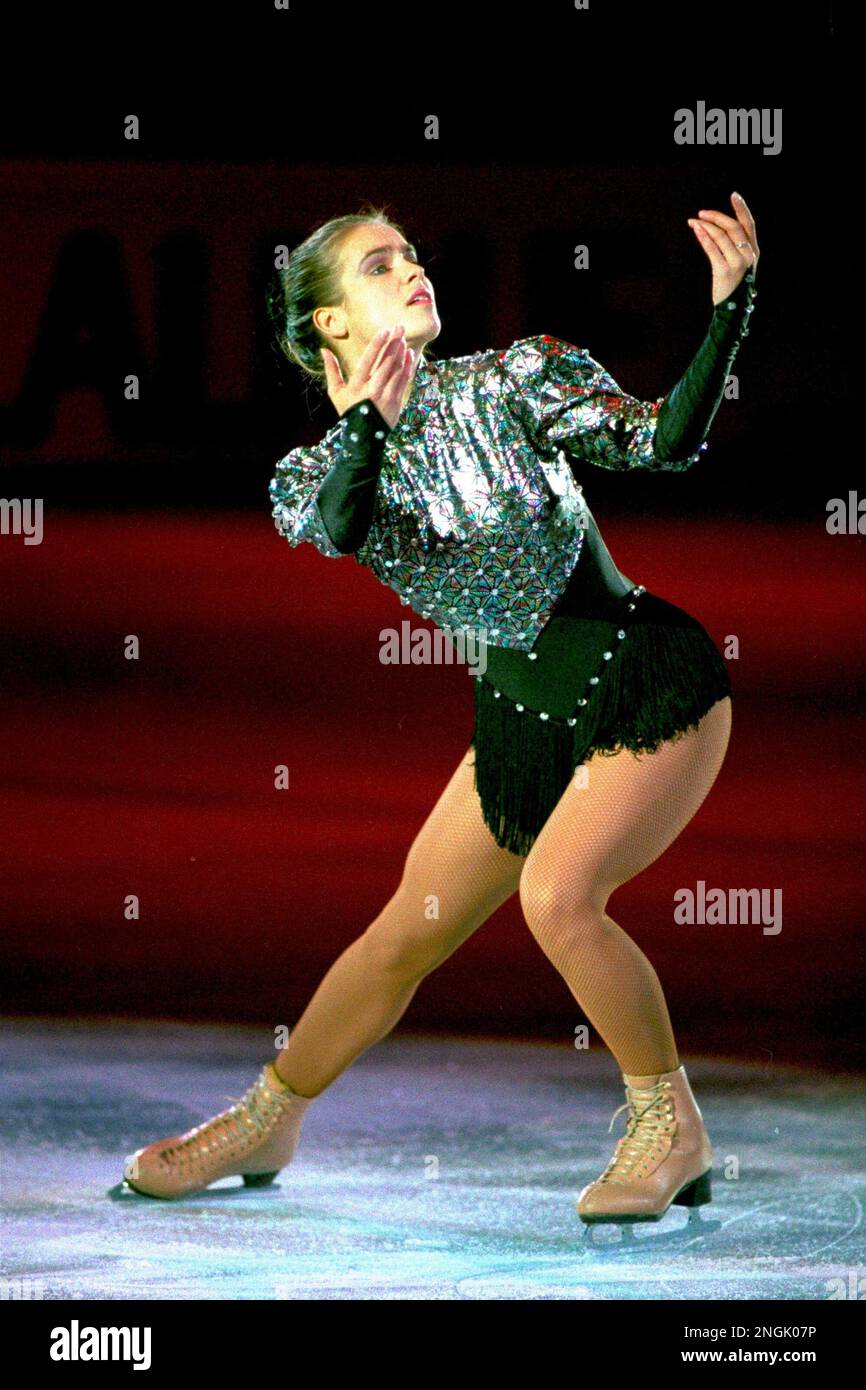 East German figure skating star Katarina Witt, twice Olympic gold ...