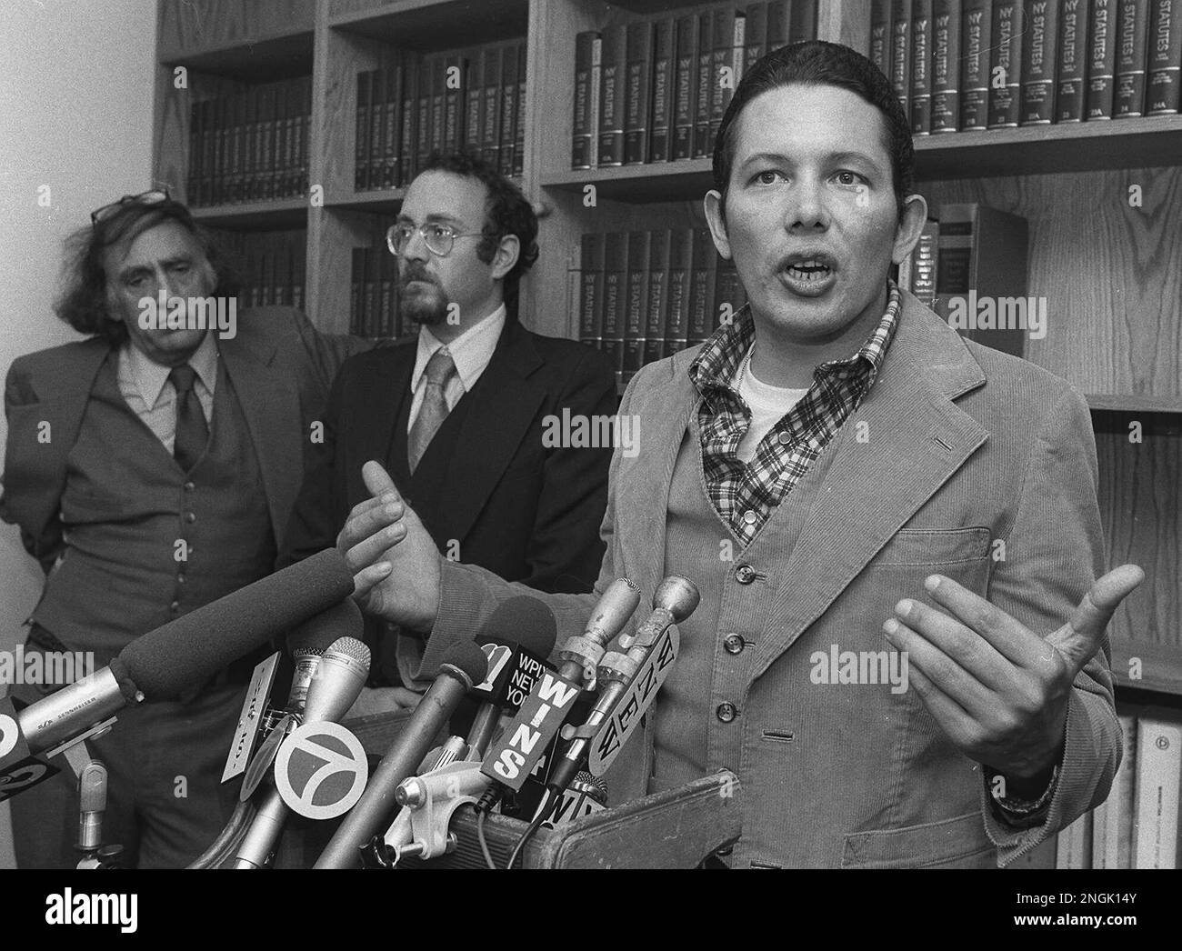 Salvador "Capeman" Agron, right, released after serving 20 years for ...