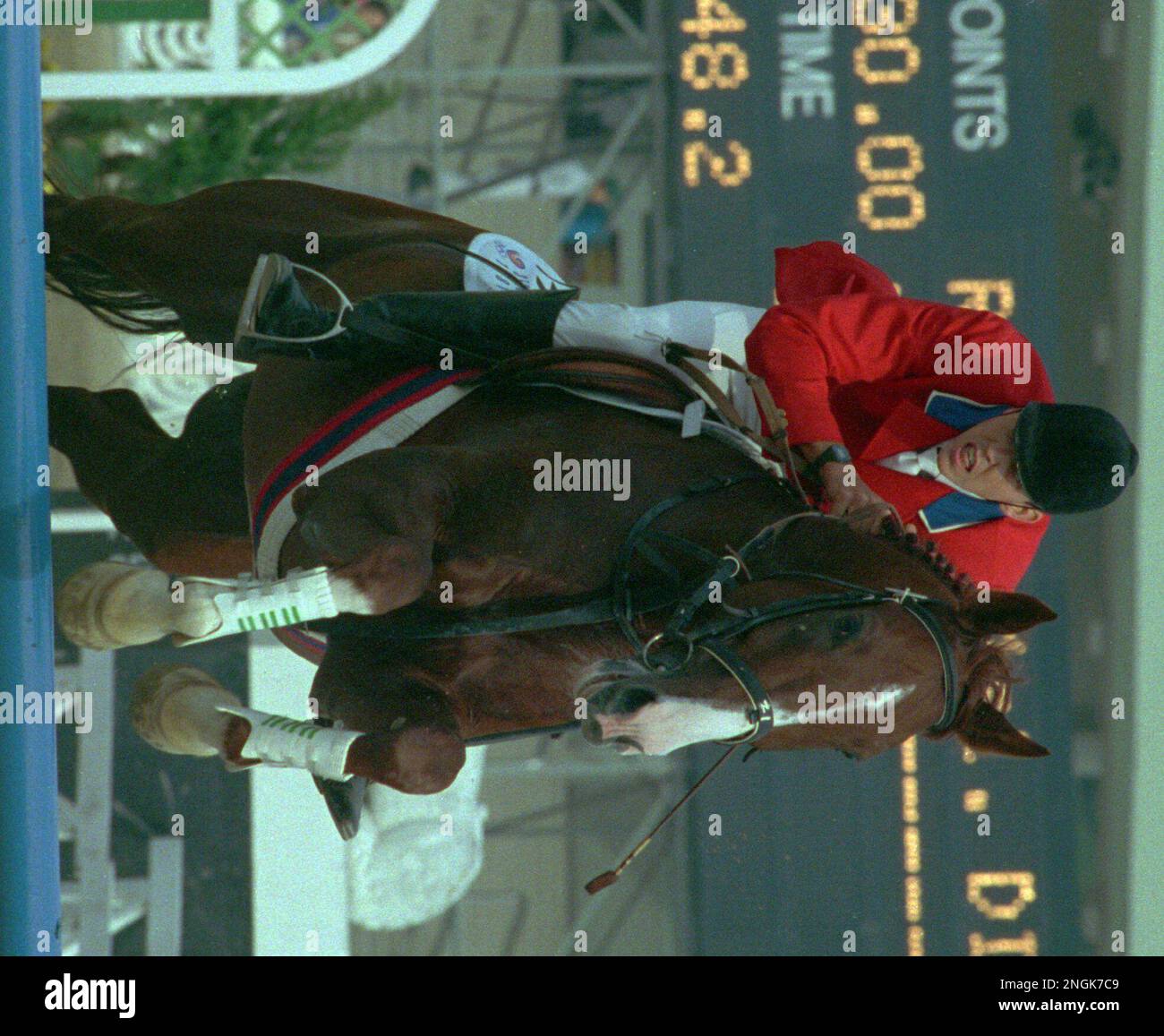 U.S. modern pentathlon competitor Rob Stull from Austin, Texas, races in riding of Sept.18, 1988 ...