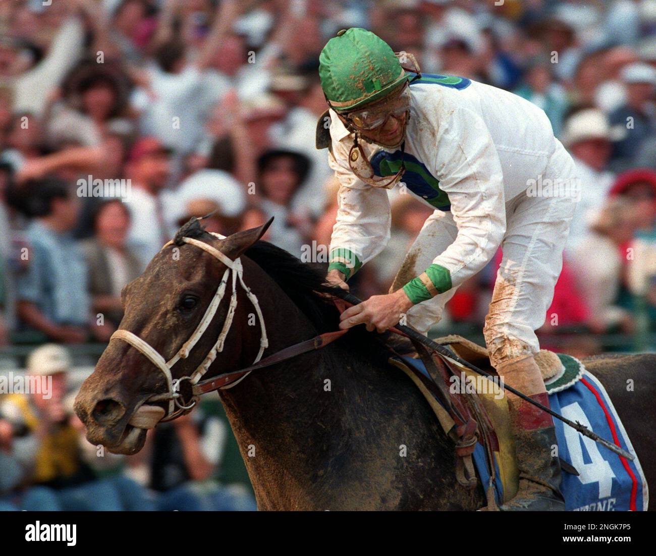 Jockey Jerry Bailey aboard Grindstone looks back after winning the ...