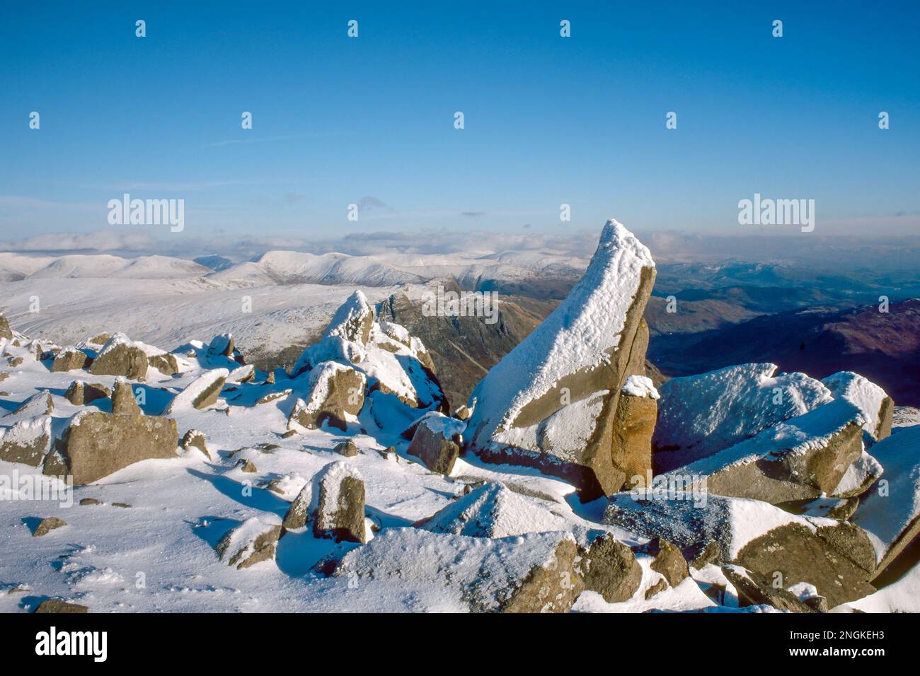 Summit rocks on Bowfell in The lake District Cumbria Stock Photo - Alamy