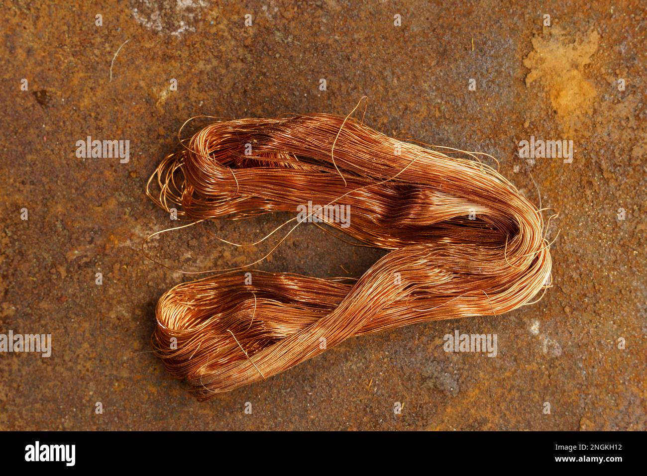 Red metal copper wire scrap materials recycling of waste from manual ...