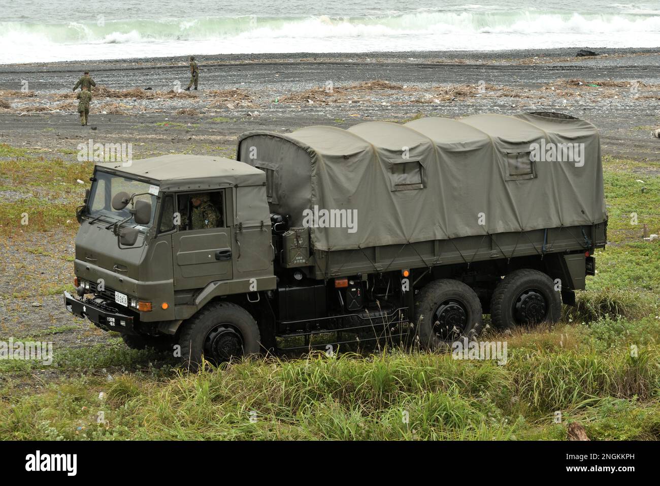 Isuzu truck hi-res stock photography and images - Alamy