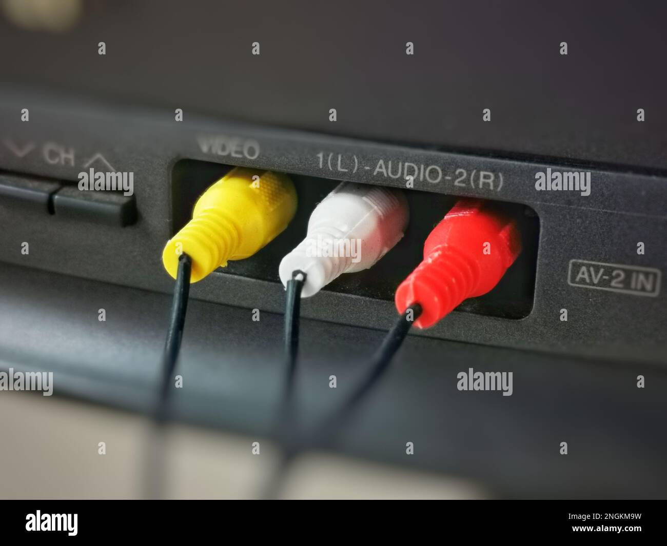 RCA connectors 3 colour AV cable media tv for video and stereo sound ...