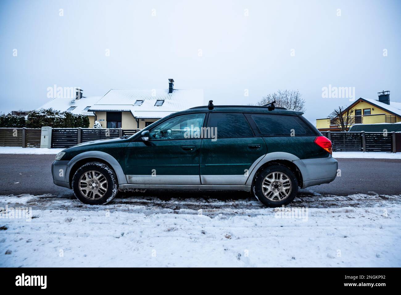 Green Subaru Outback Legacy 2005 year universal all-wheel drive Stock ...
