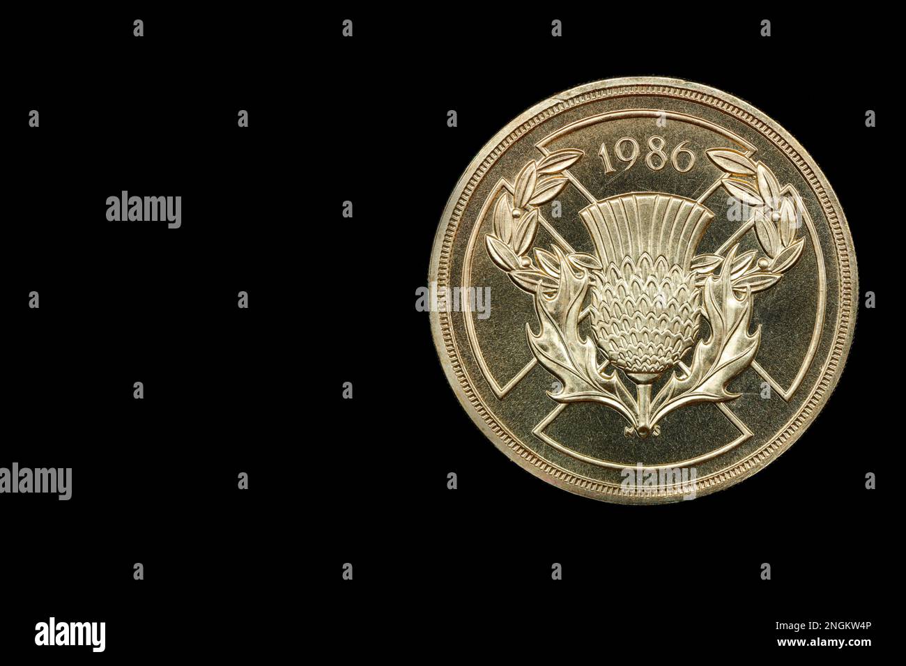 1986 commonwealth games 2 pound coin hi-res stock photography and ...