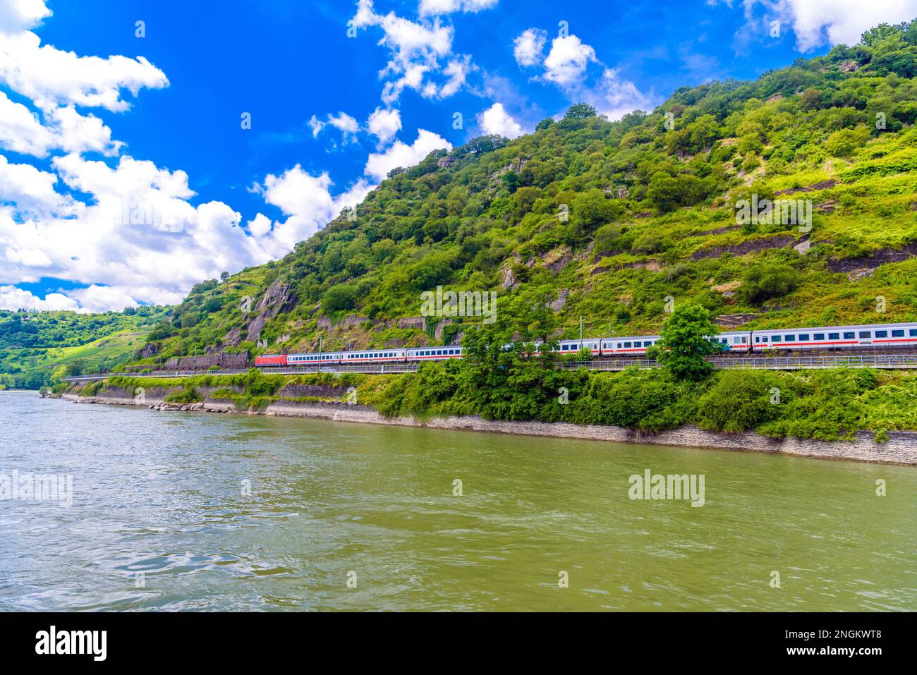 Red train in the german alps hi-res stock photography and images - Alamy