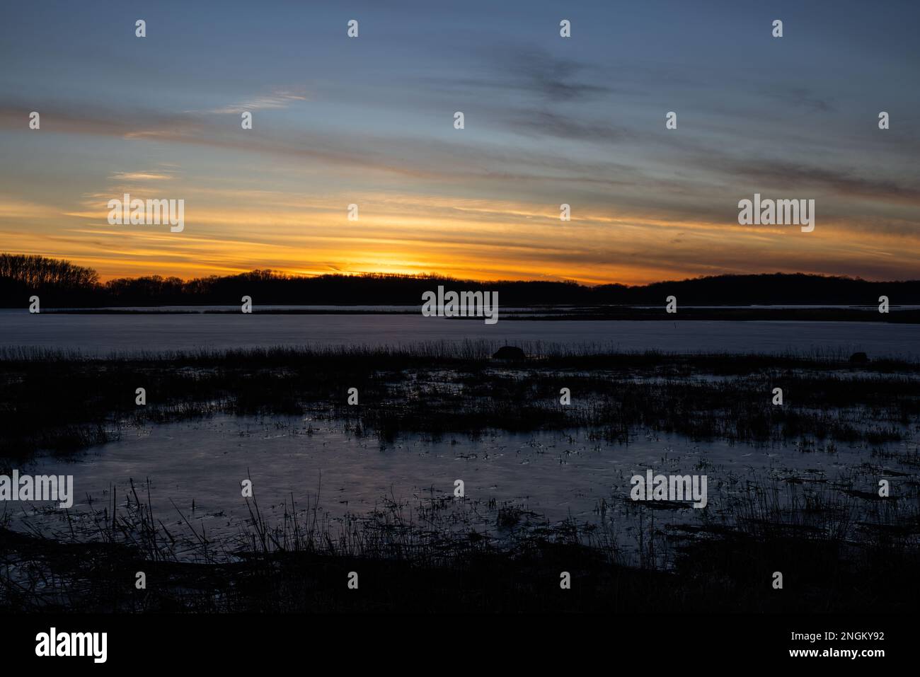 Wildlife refuge sunset hi-res stock photography and images - Alamy