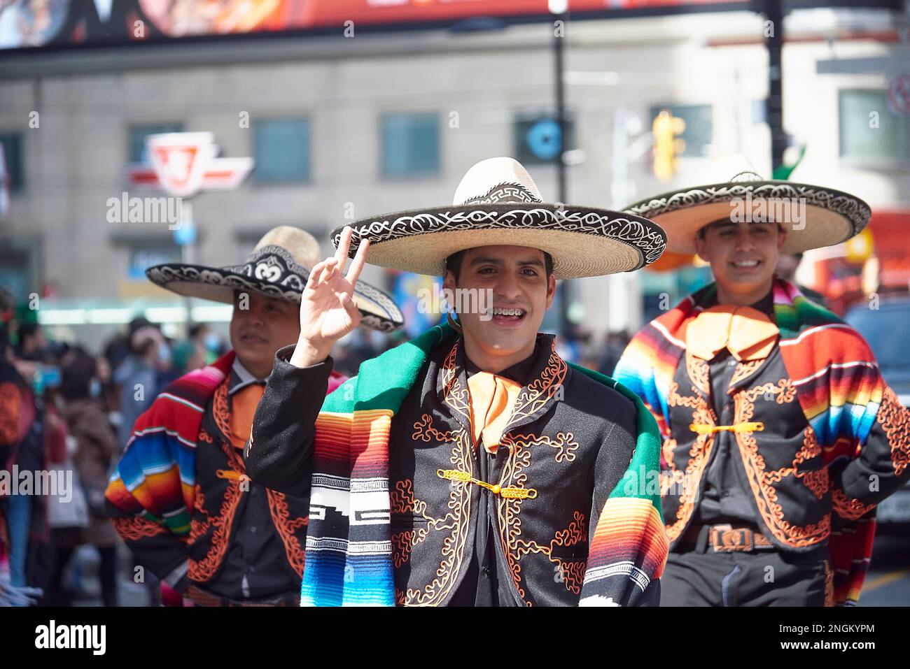 Mexicans in canada hi-res stock photography and images - Alamy