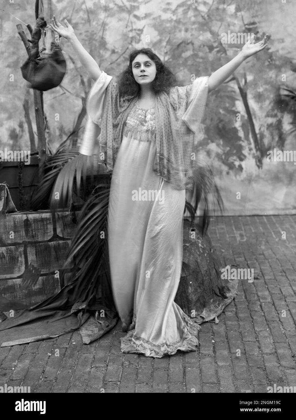 Drama Queen - 1909 Stock Photo - Alamy