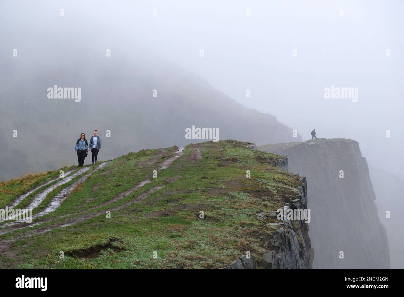 Edinburgh, Scotland, UK. 18th February 2023. People out walking under ...