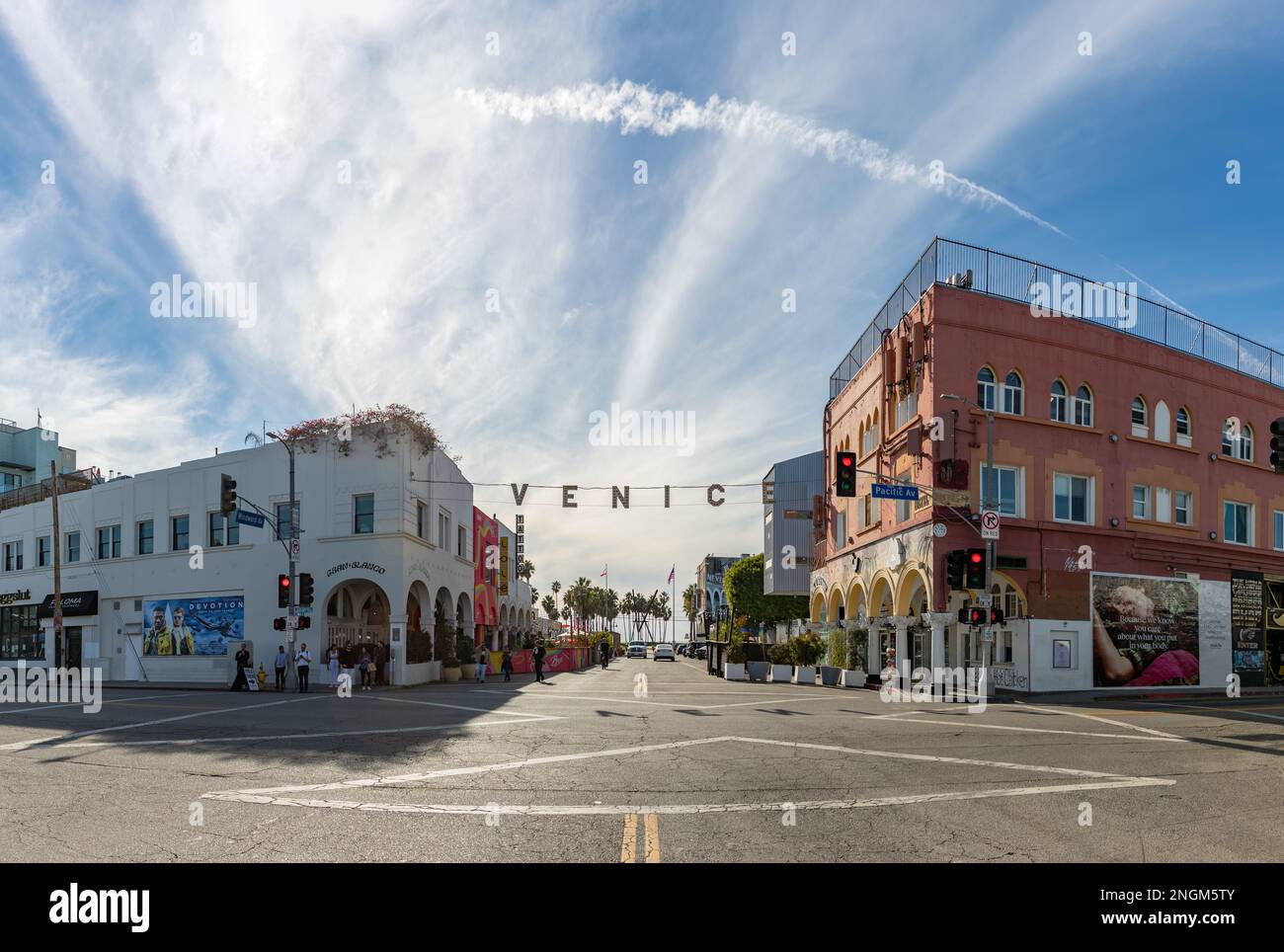 A picture of the Venice sign and its nearby intersection Stock Photo ...