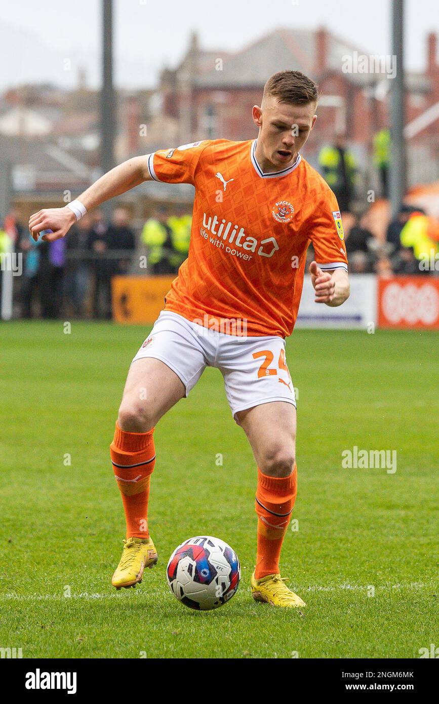 Andy Lyons #24 of Blackpool in action during the game during the Sky ...