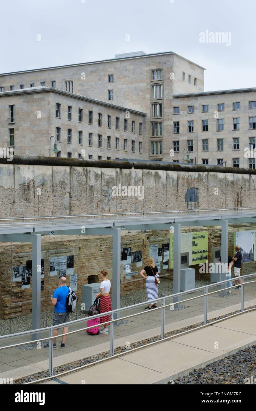 Rest of the Berlin wall, Topographie des Terrors, Documation center ...