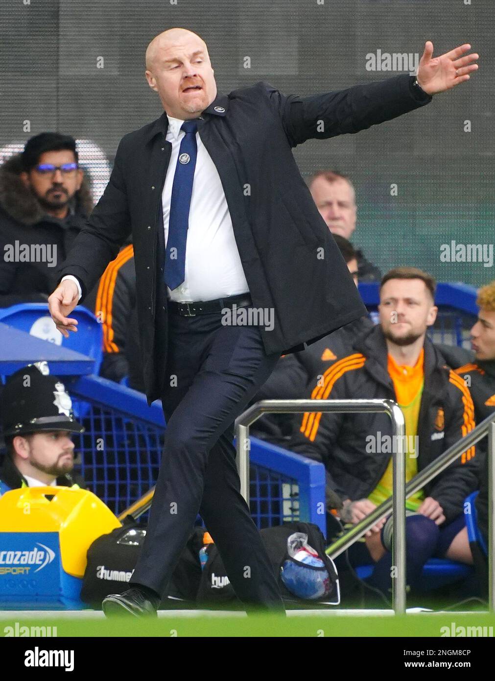 Everton manager Sean Dyche gestures on the touchline during the Premier ...