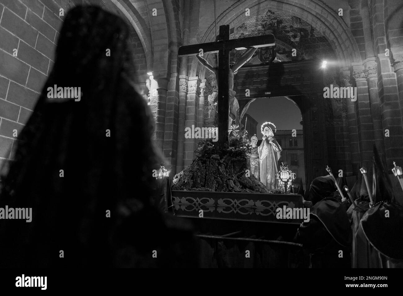 celebration of Holy Week, with images of it celebrated in the city of ...