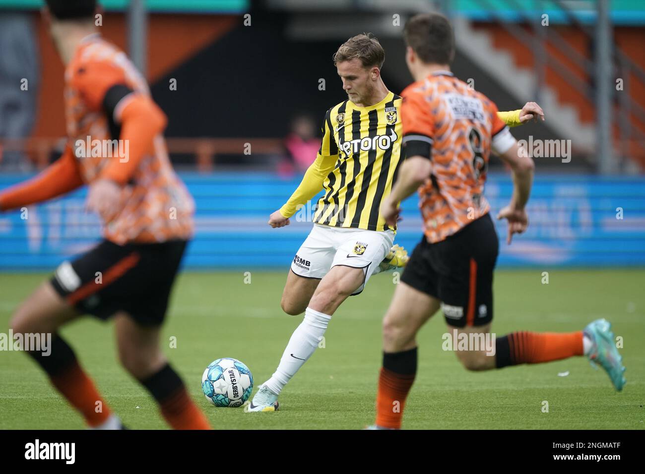 VOLENDAM - Melle Meulensteen of Vitesse during the Dutch premier league ...