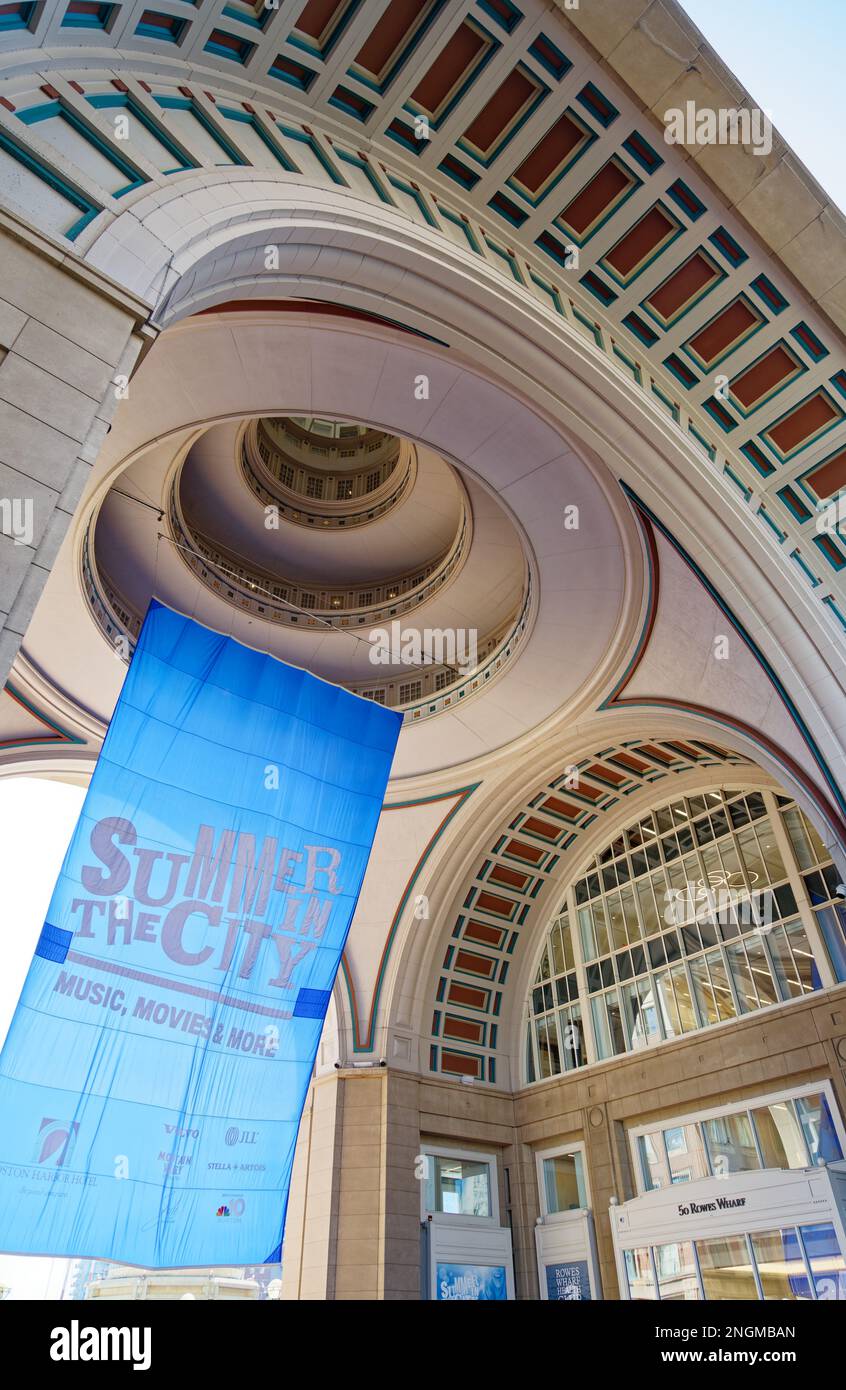 The six-story arch at Rowes Wharf Building shelters a public plaza at ...