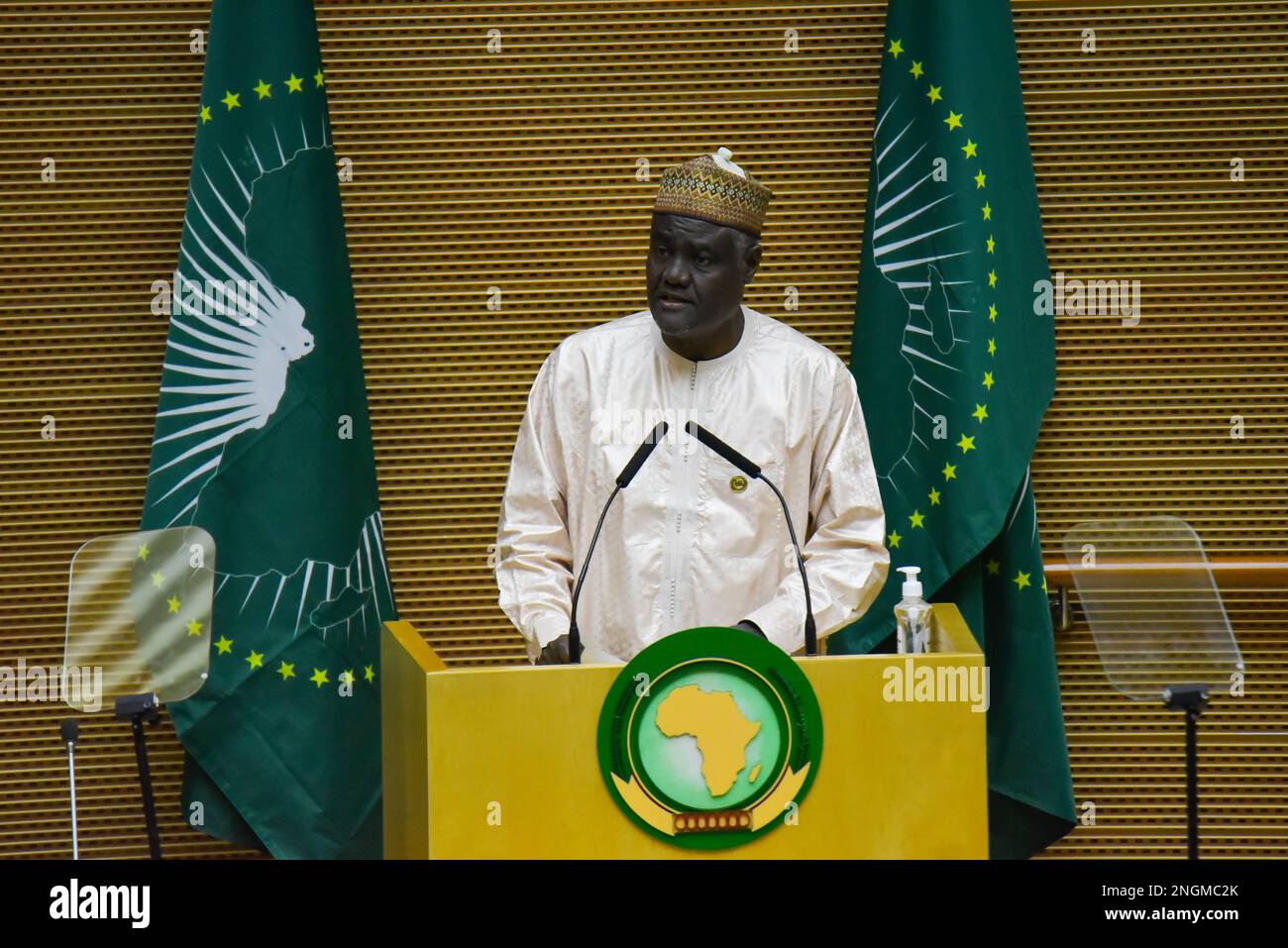 (230218) -- ADDIS ABABA, Feb. 18, 2023 (Xinhua) -- Chairperson of the ...