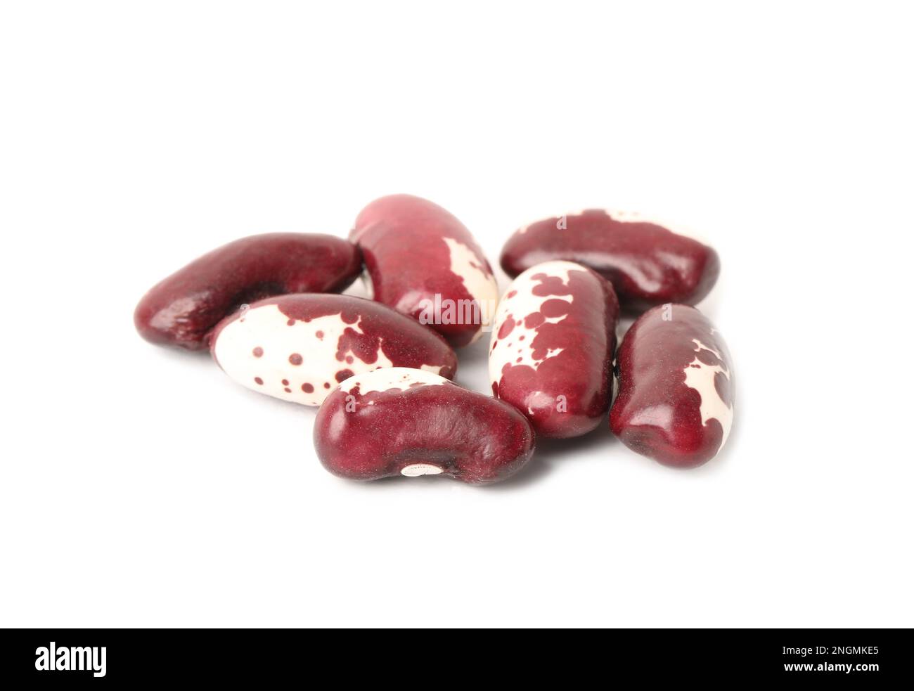 Pile of raw red beans on white background. Vegetable planting Stock ...
