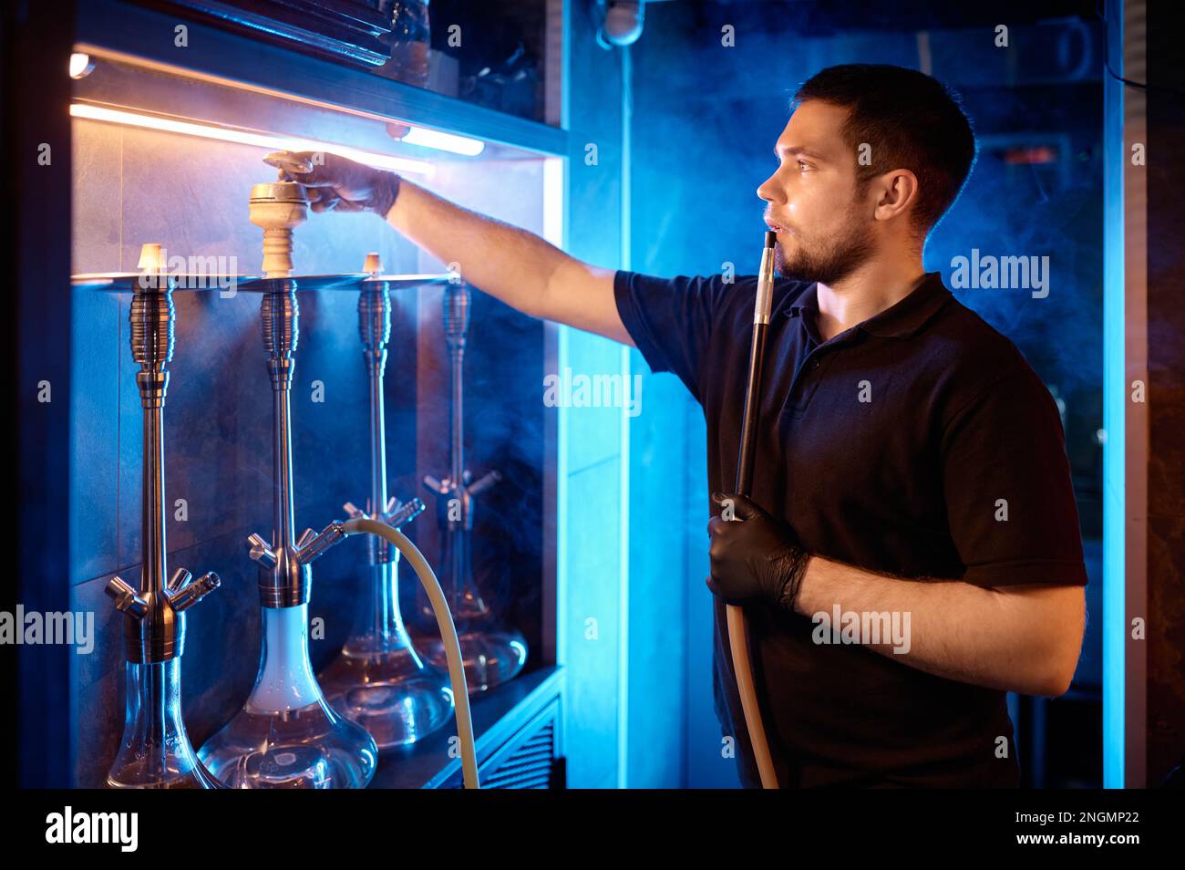 Shisha preparation hi-res stock photography and images - Alamy