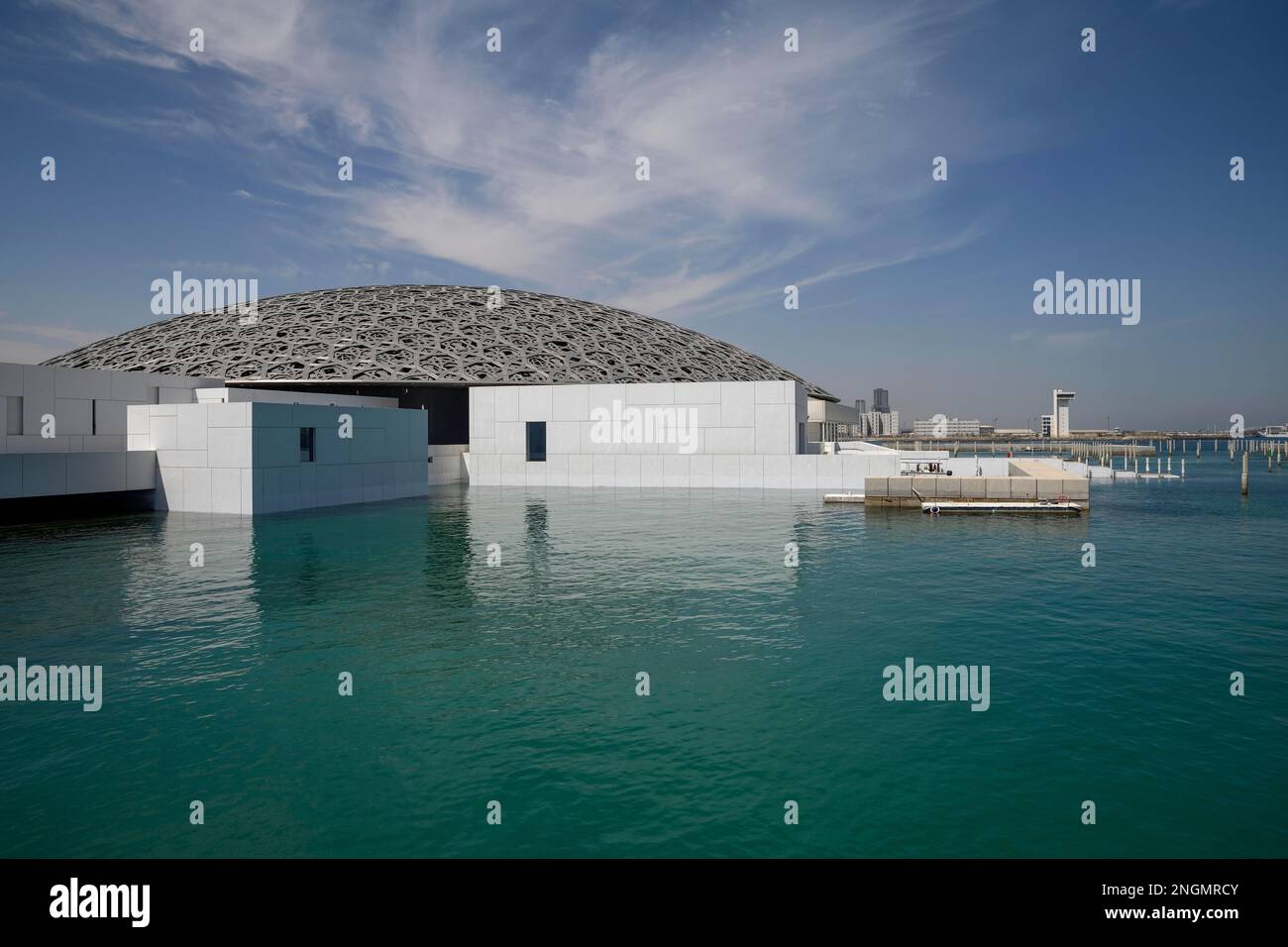 Louvre abu dhabi building hi-res stock photography and images - Alamy
