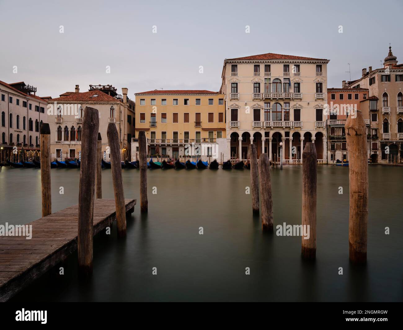 Wooden bollards hi-res stock photography and images - Alamy