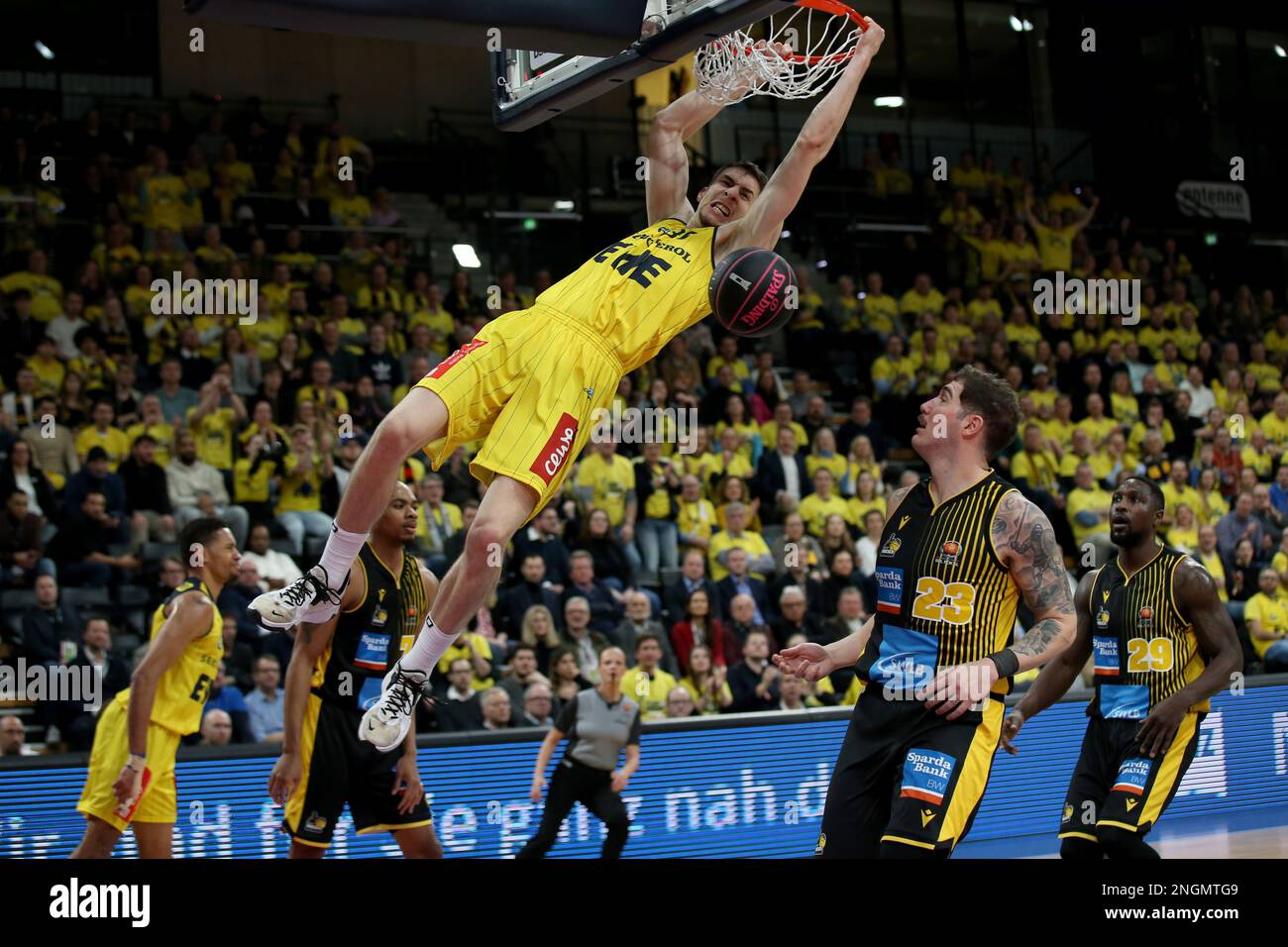 Alen pjanic hi-res stock photography and images - Alamy