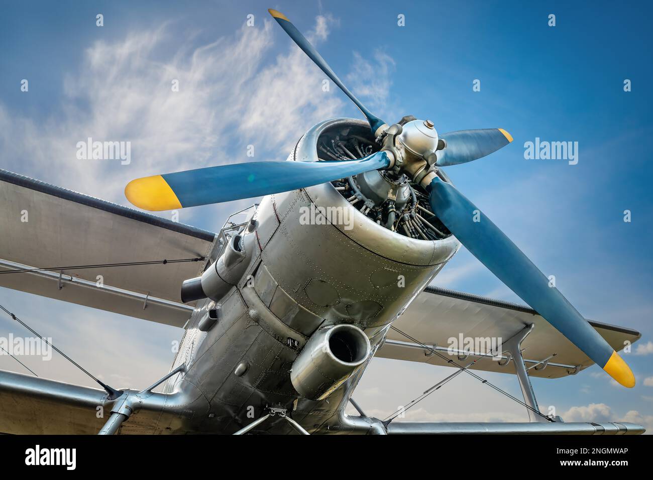 Historical aircraft hi-res stock photography and images - Alamy