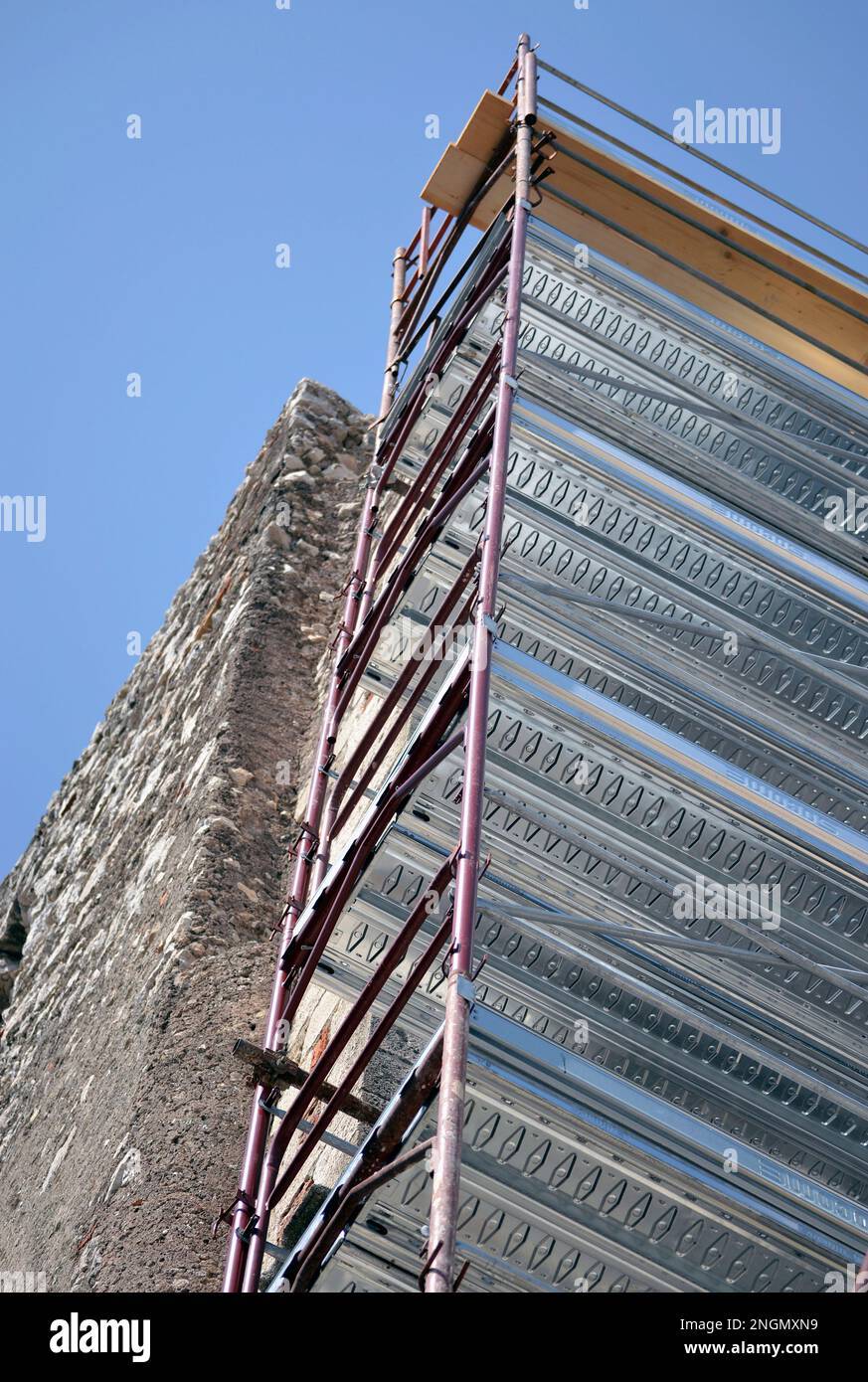 Worksite: scaffolding used for building renovation Stock Photo - Alamy