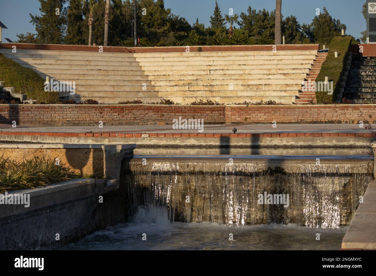 Cascade geometry hi-res stock photography and images - Alamy
