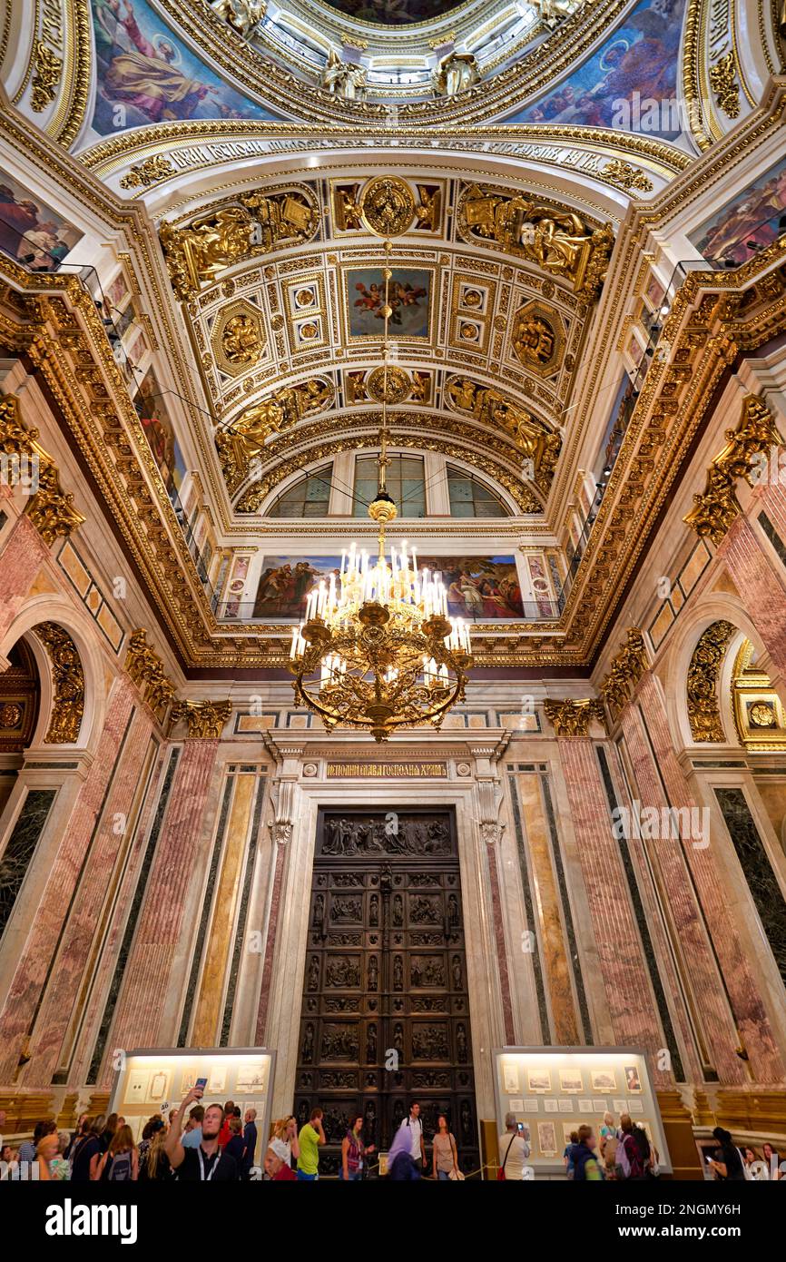 St. Petersburg Russia. Isaac's Cathedral Stock Photo - Alamy