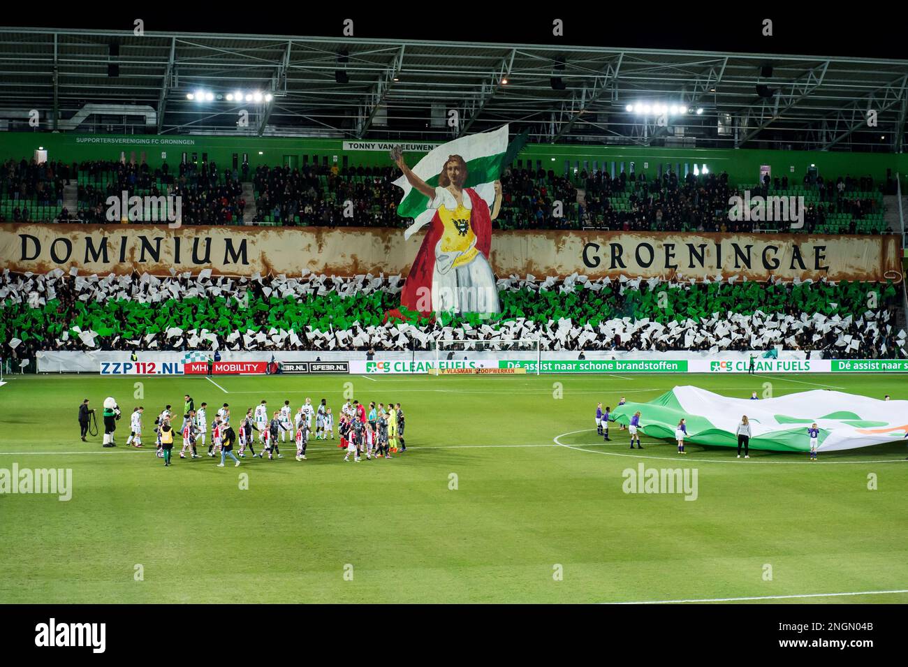 GRONINGEN - Attendance of both teams during the Dutch premier league ...