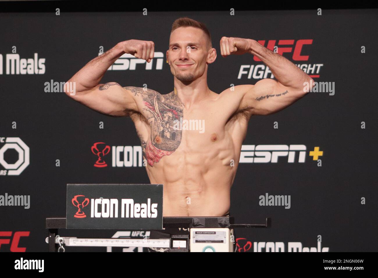 LAS VEGAS, NV - FEBRUARY 17: UFC fighter Evan Elder poses on the scale ...