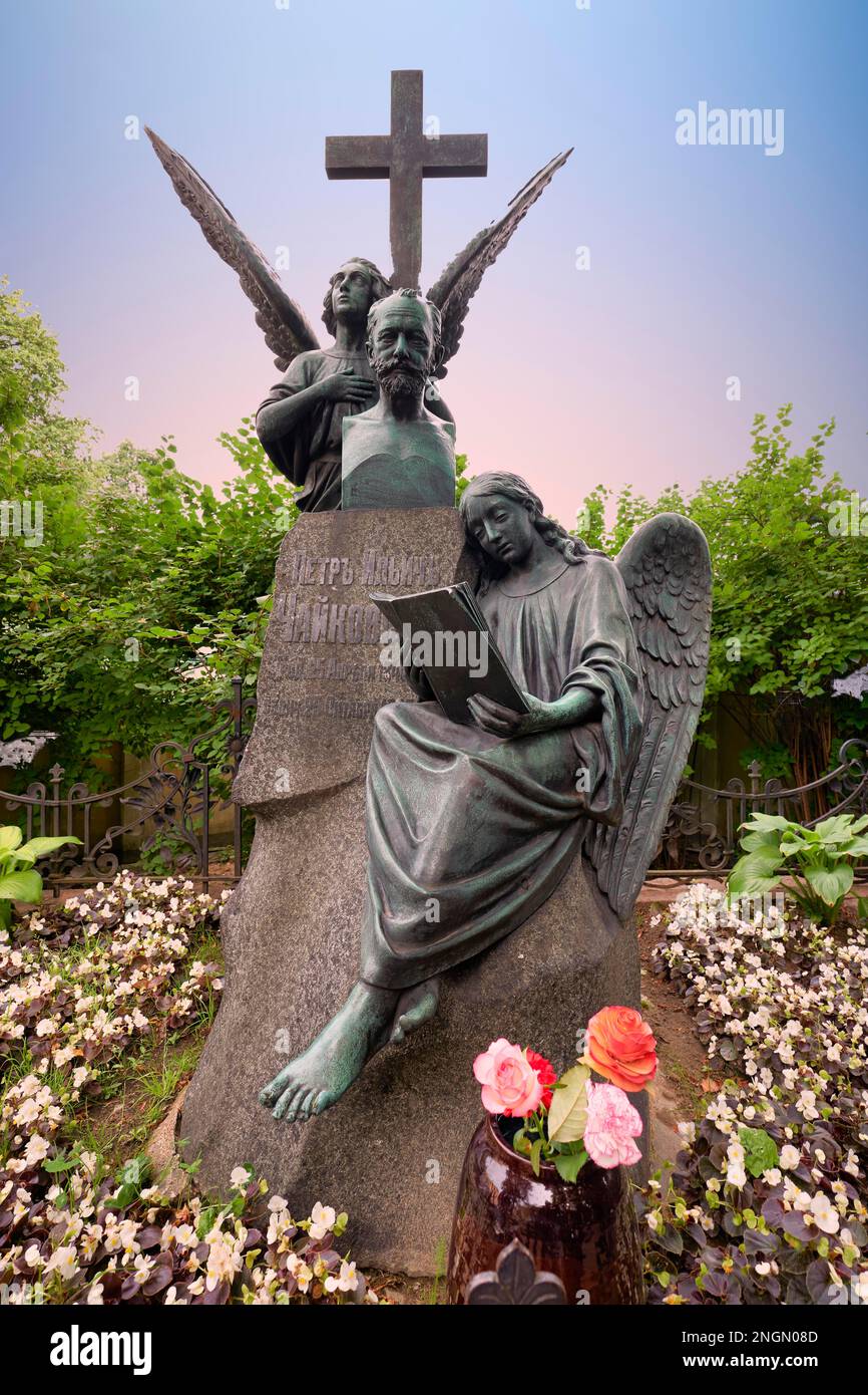 Tchaikovsky grave hi-res stock photography and images - Alamy