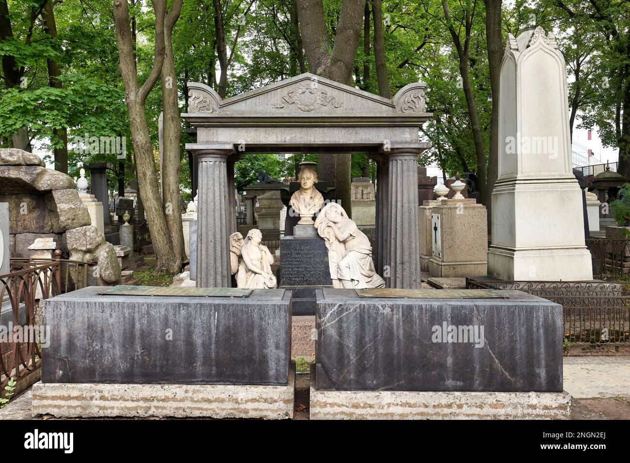 Tikhvin cemetery hi-res stock photography and images - Alamy