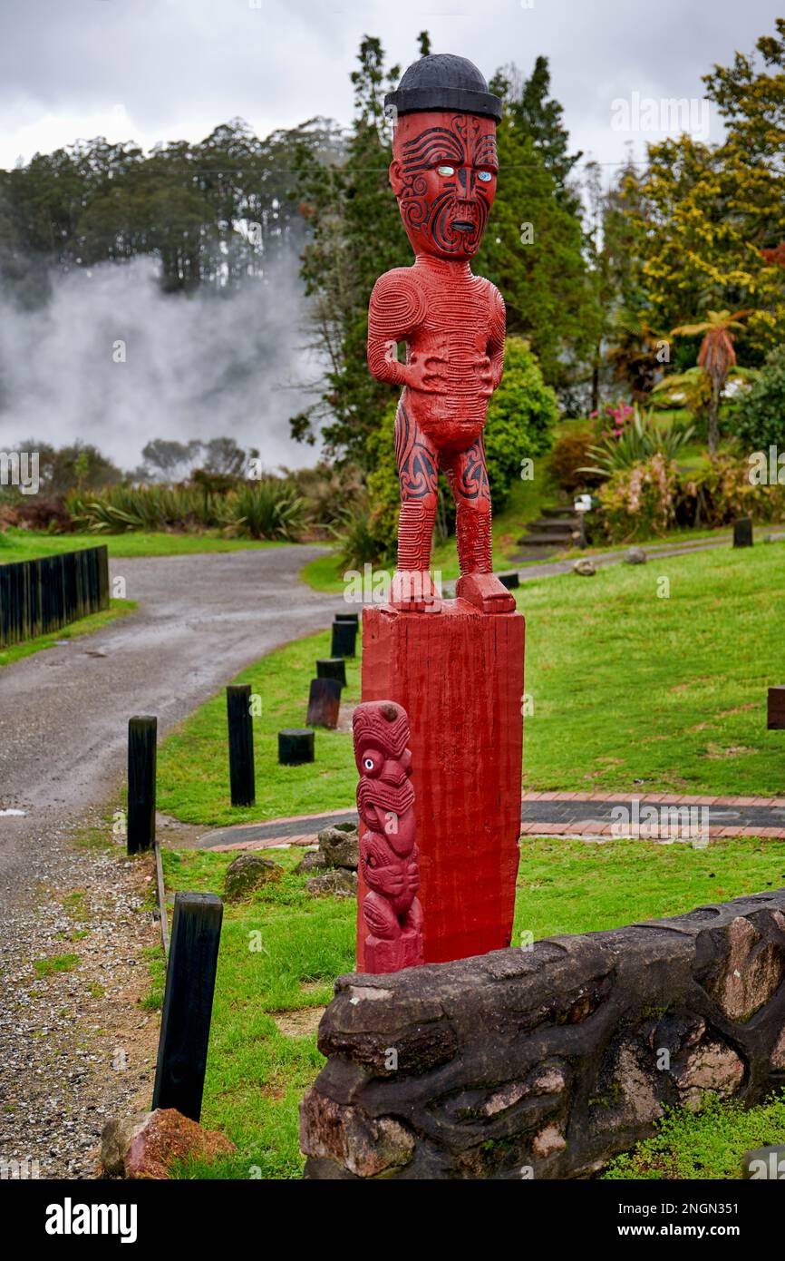 Maori cemetery hi-res stock photography and images - Alamy